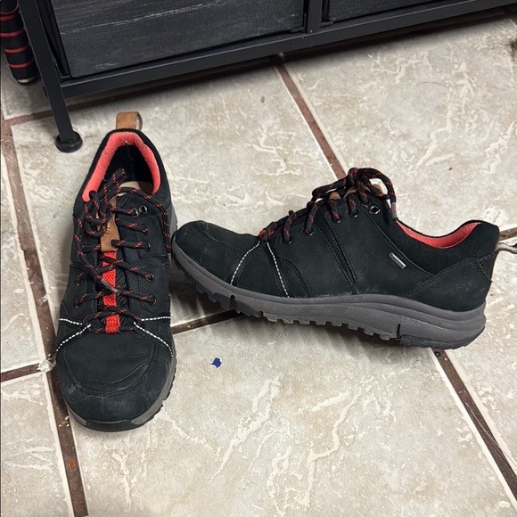 Clarks | Shoes | Clarks Black And Red Combat Moto Boots Rugged Design ...